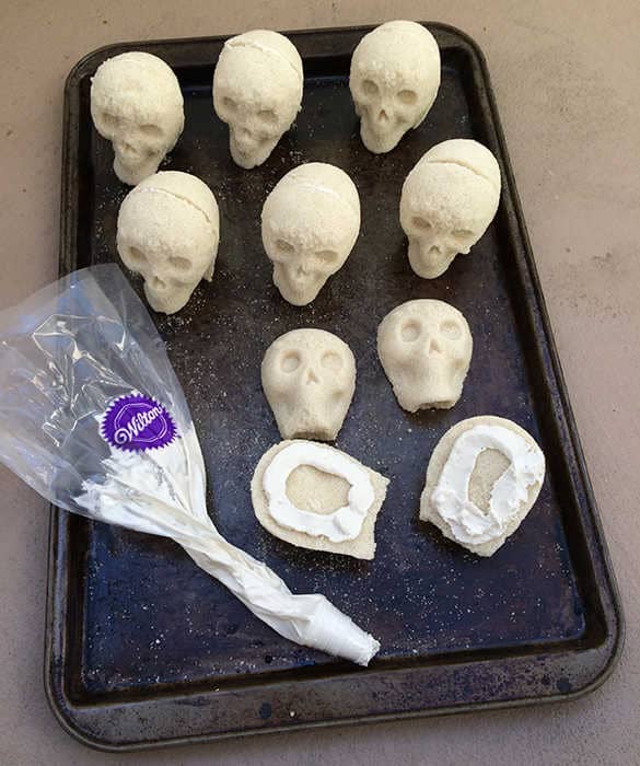 How to make sugar skulls for Day of The Dead